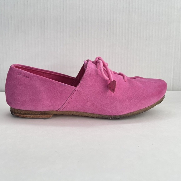 Clarks | Shoes | Clarks Originals Womens Flats Pink Suede Leather Crepe ...